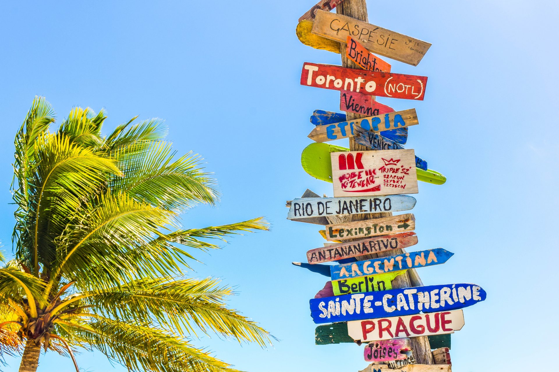 Planning To Live In Another Country? Here Is What You Should Know | The ...